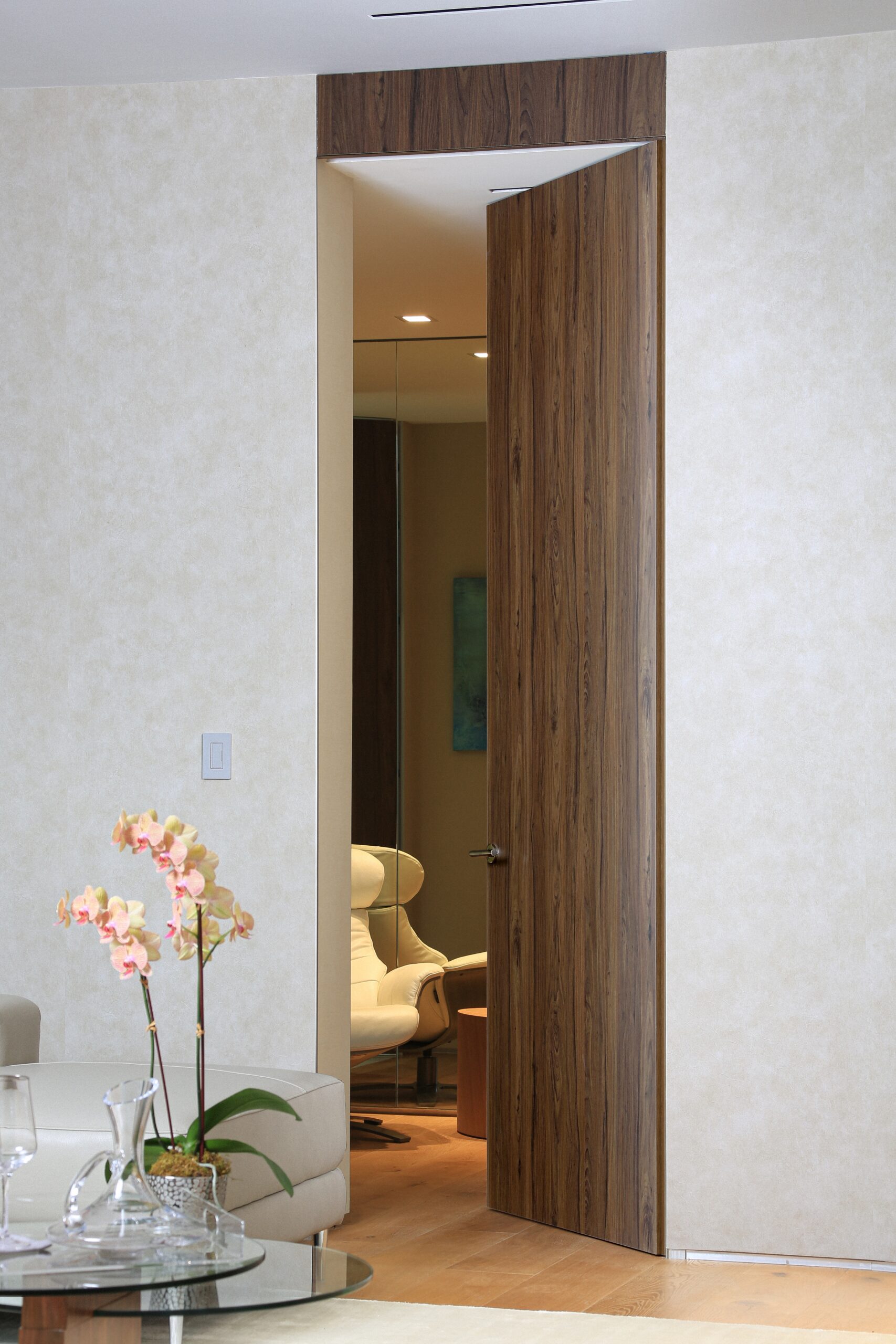 DAYORIS Doors | Modern Doors, Custom doors made to specifications