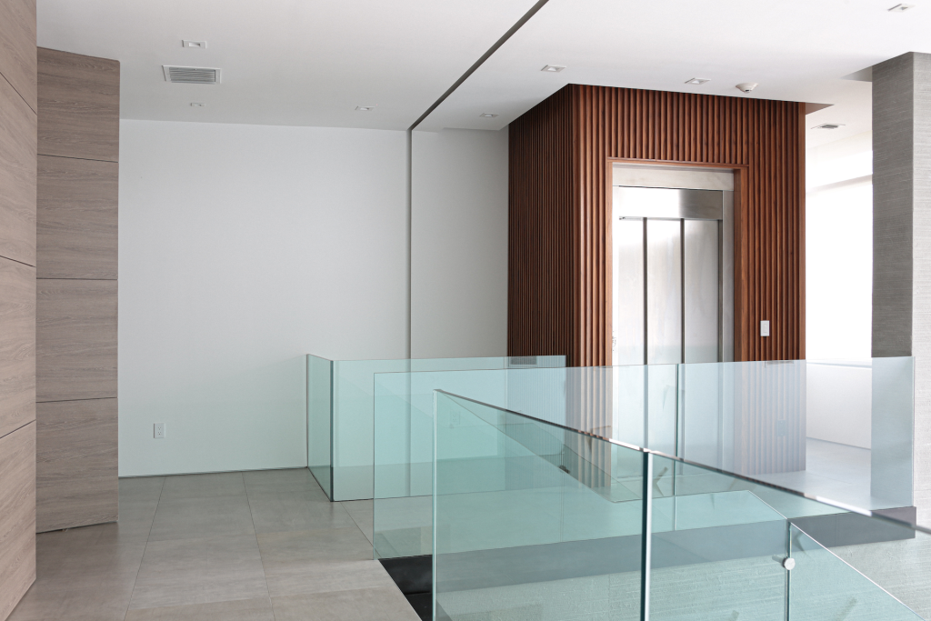 MODERN INTERIOR DOORS VIRGINIA - DAYORIS DOORS