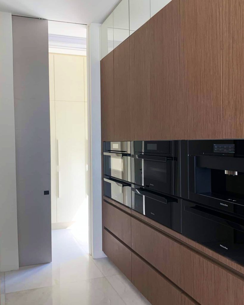 MODERN INTERIOR DOORS MASSACHUSETTS - DAYORIS DOORS