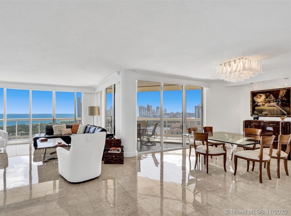 DAYORIS DOORS CONTRACT - DAYORIS DOORS