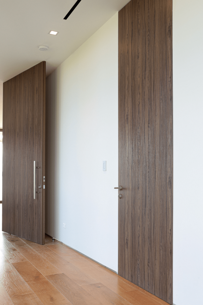 LUXURY INTERIOR DOORS OHIO - DAYORIS DOORS