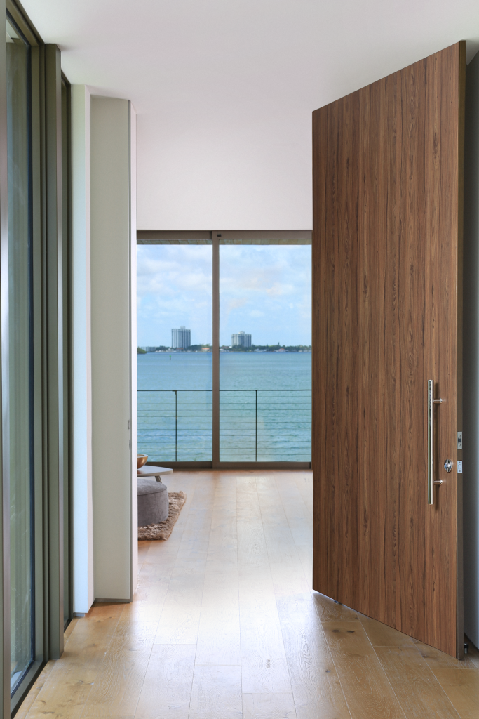 ITALIAN PIVOT DOORS WASHINGTON - DAYORIS DOORS